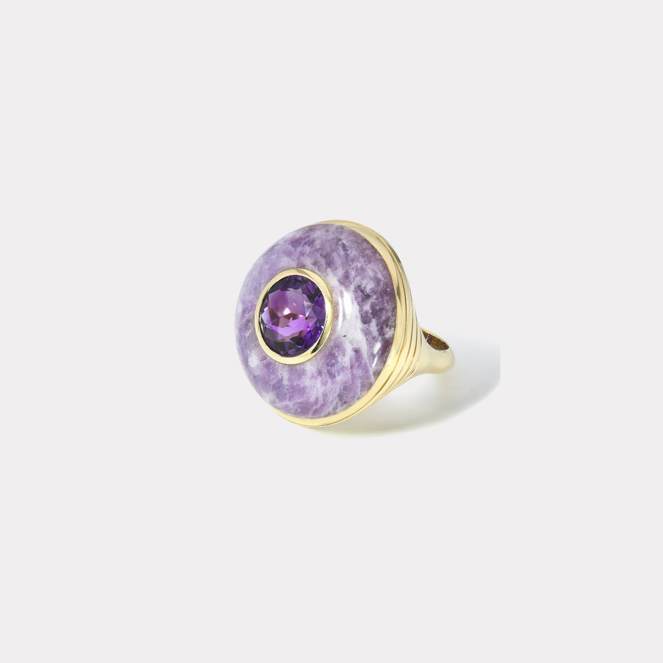 Classic Lollipop Ring - 3.16ct Round Amethyst in Hand Carved Light Ame ...